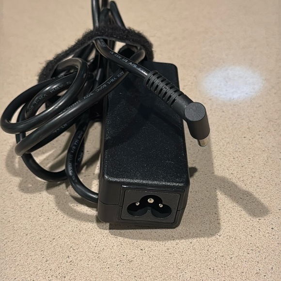 HP | Computers, Laptops & Parts | Hp Blue Tip Laptop Cord 45 Watt Cord ...